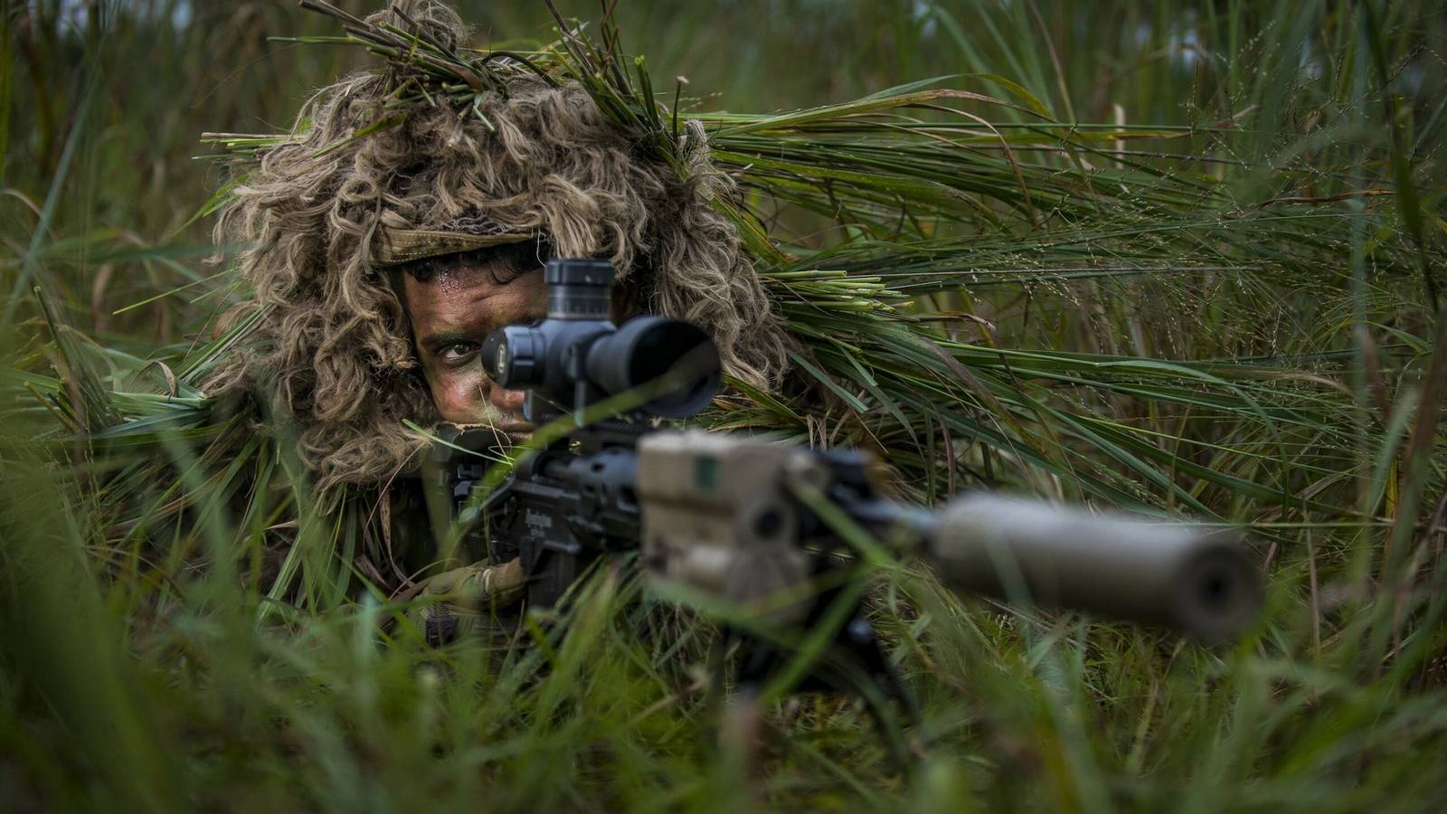 7 Things All Troops Should Know Before Becoming a Sniper