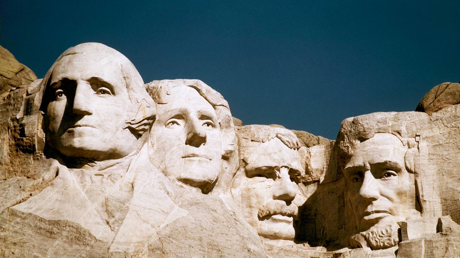 The Wild and Controversial Life of the American Sculptor Behind Mount ...