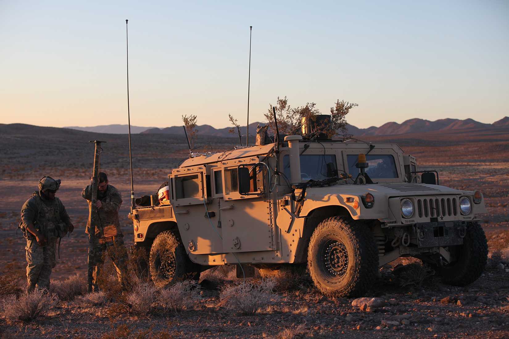 JLTV vs Humvee: Which Tactical Vehicle Reigns Supreme?