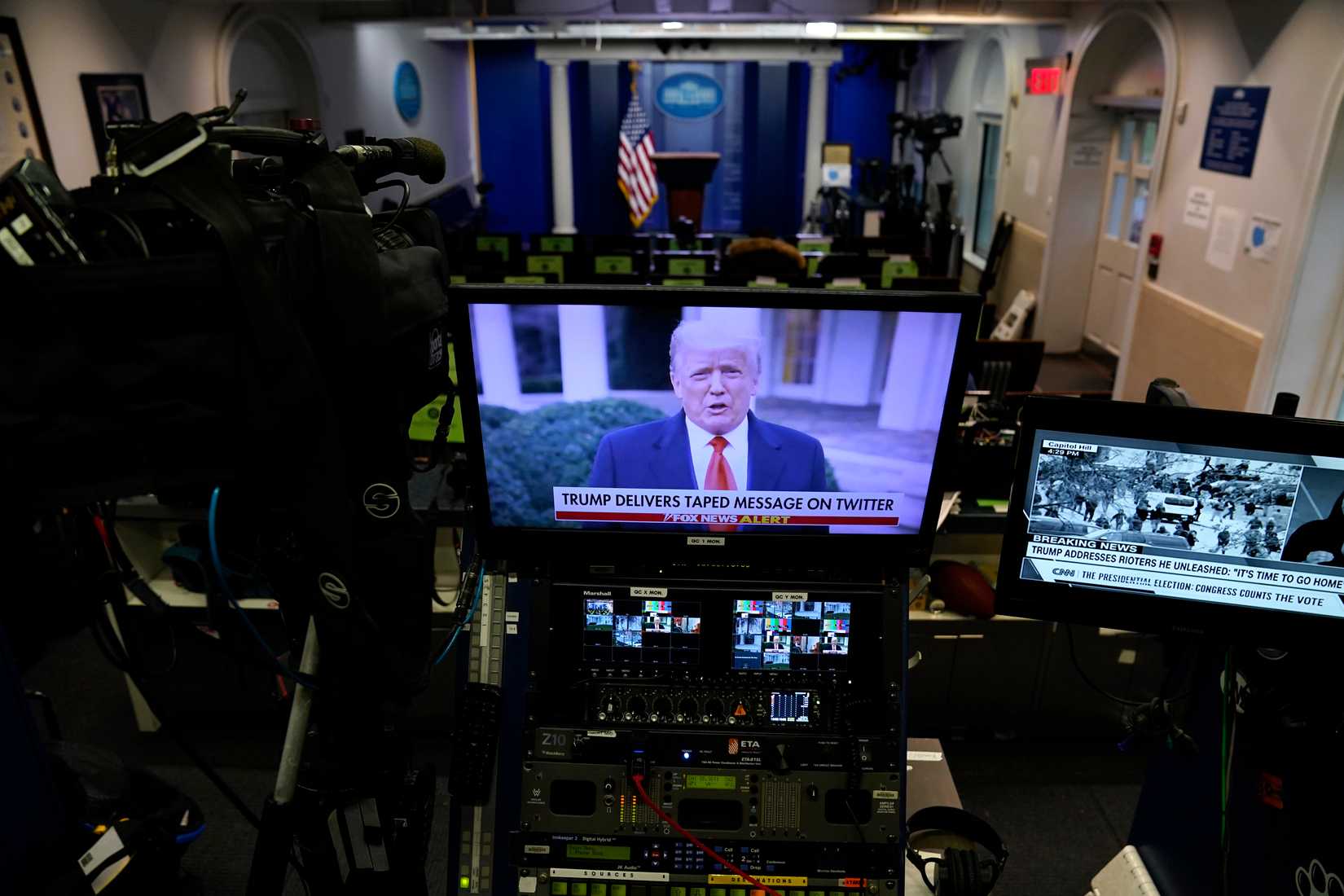 Troop Pardons Set to Complicate Military's Muddled Response to Jan. 6