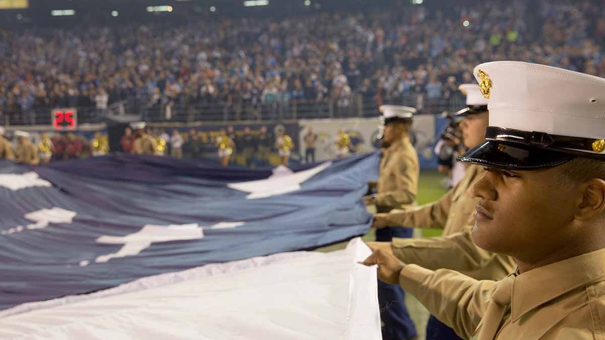 Service Members Are No Longer Banned from Displaying the American Flag ...