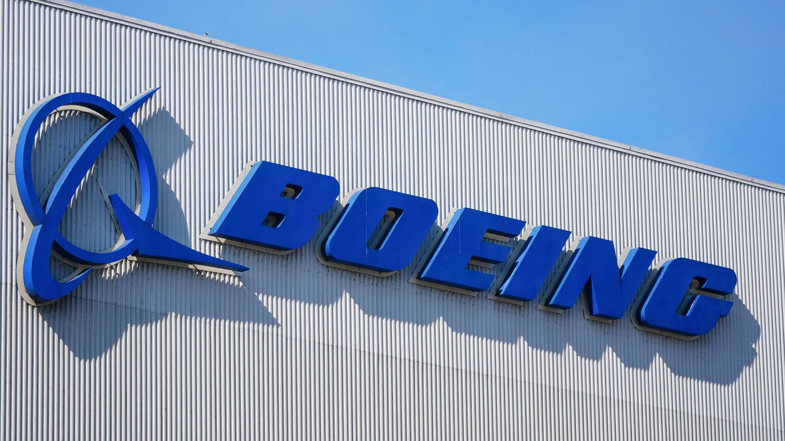 As Boeing's Stock Rises on a New Foreign Deal, US Officials Signal ...