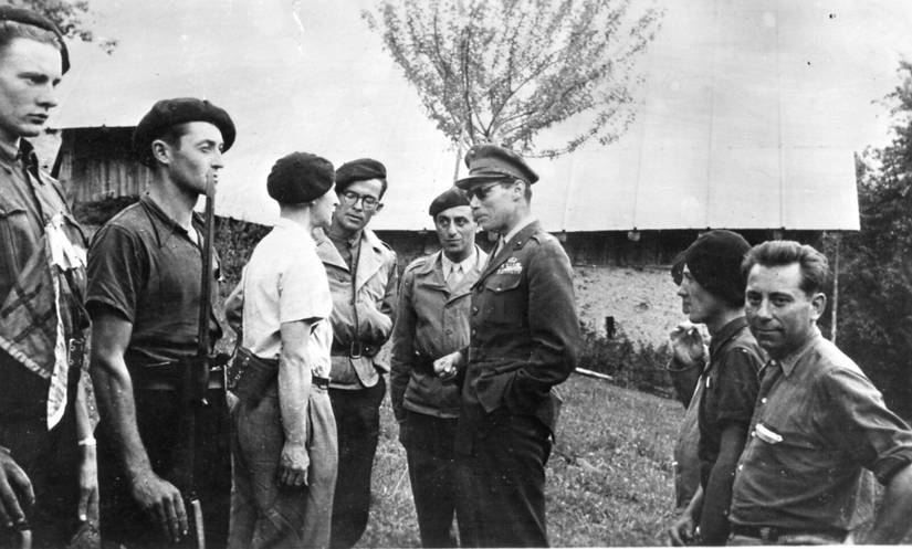 The U.S. Marine Who Forced Nazi Officers to Toast FDR at Gunpoint — and ...