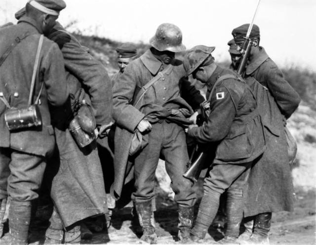 The Battle of Hamel: Australian Soldiers Taught American Doughboys to ...