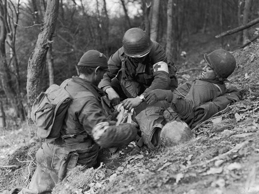 German Officer Sacrificed His Life Trying to Save an American Soldier ...
