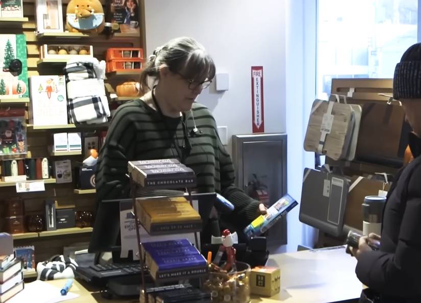 The Bookstore Boom Is Real: Why Physical Media Is Making a Comeback in 2026