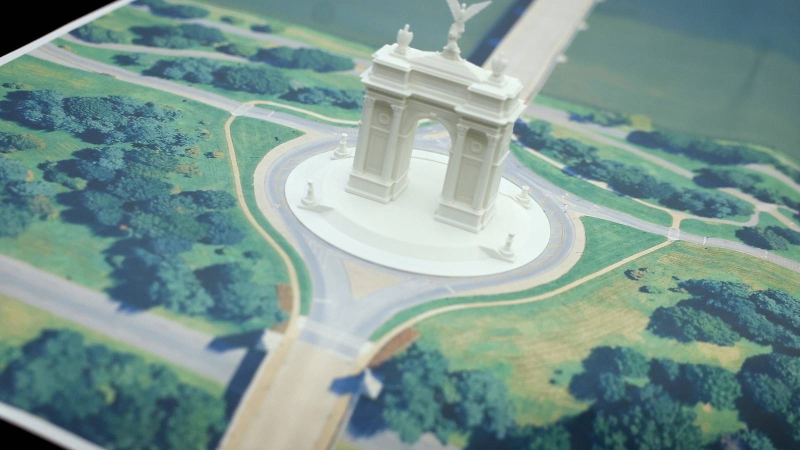 Vietnam Veterans Slam Trump's DC Arch Plans in New Lawsuit