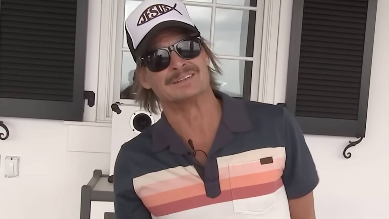 Hegseth Lifts Army Personnel Suspension Over Kid Rock Helicopter Incident