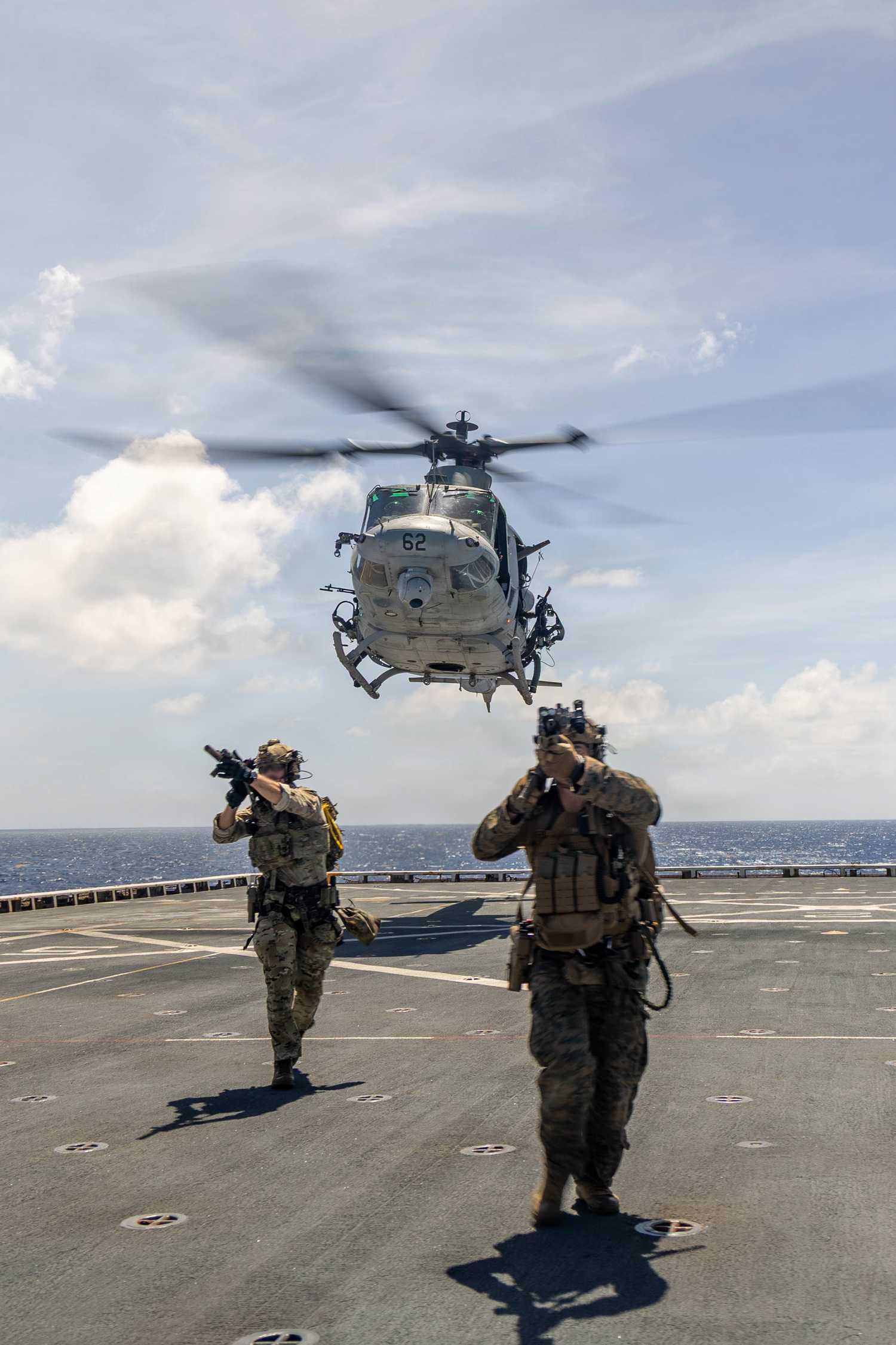 Marine Unit 1,300 Members Deep Officially Takes Watch for US Southern ...