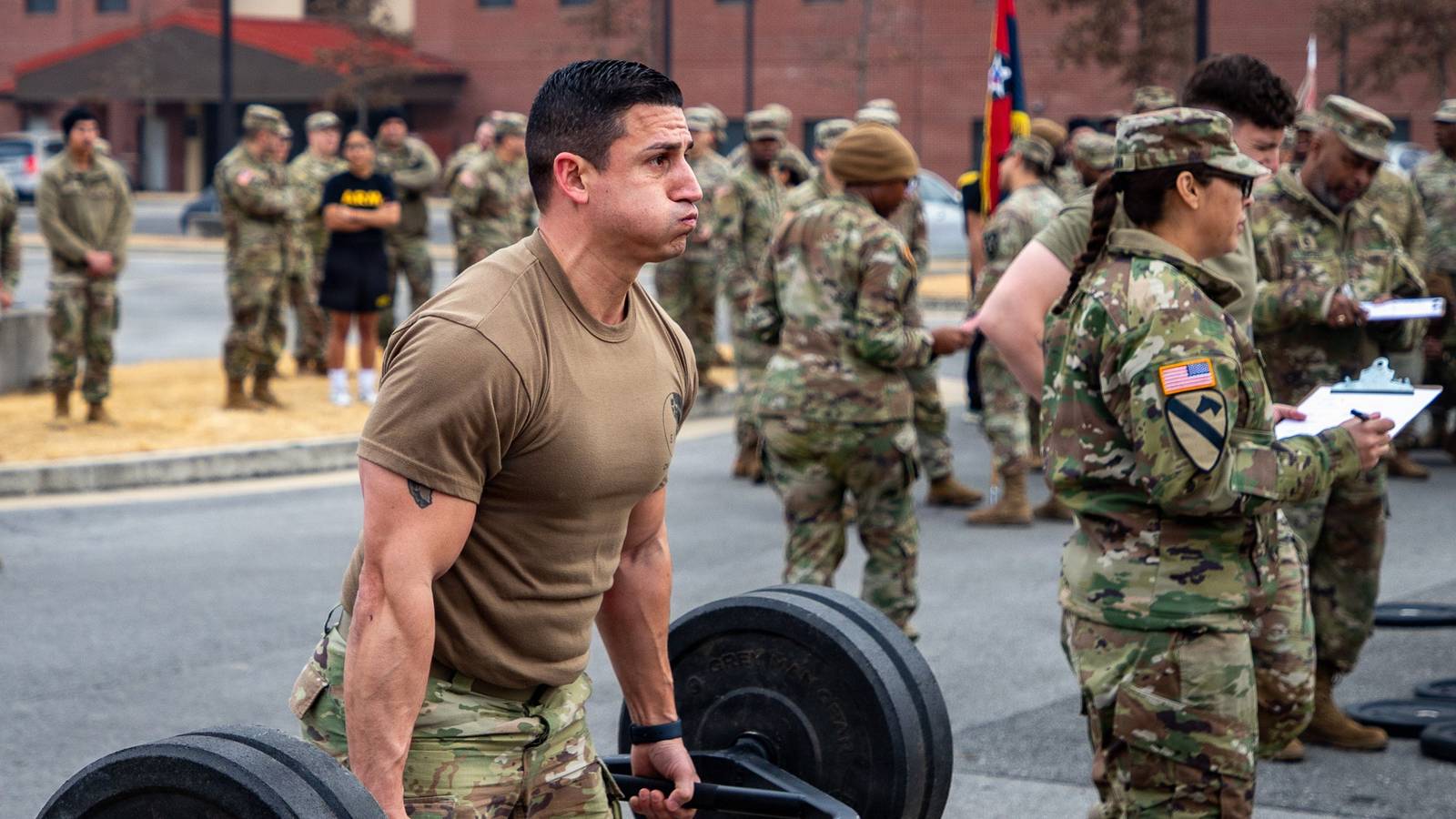 The 'Heavy-Light' Split: A Tactical Workout Combo for Strength and Stamina