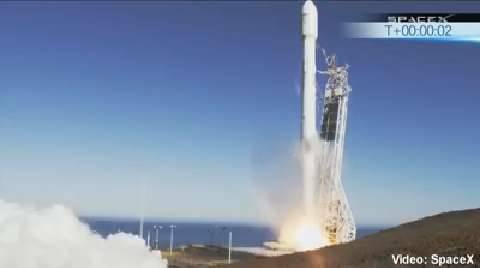 Space Force Bolsters SpaceX With New $2.2B Contract to Build Large Networks