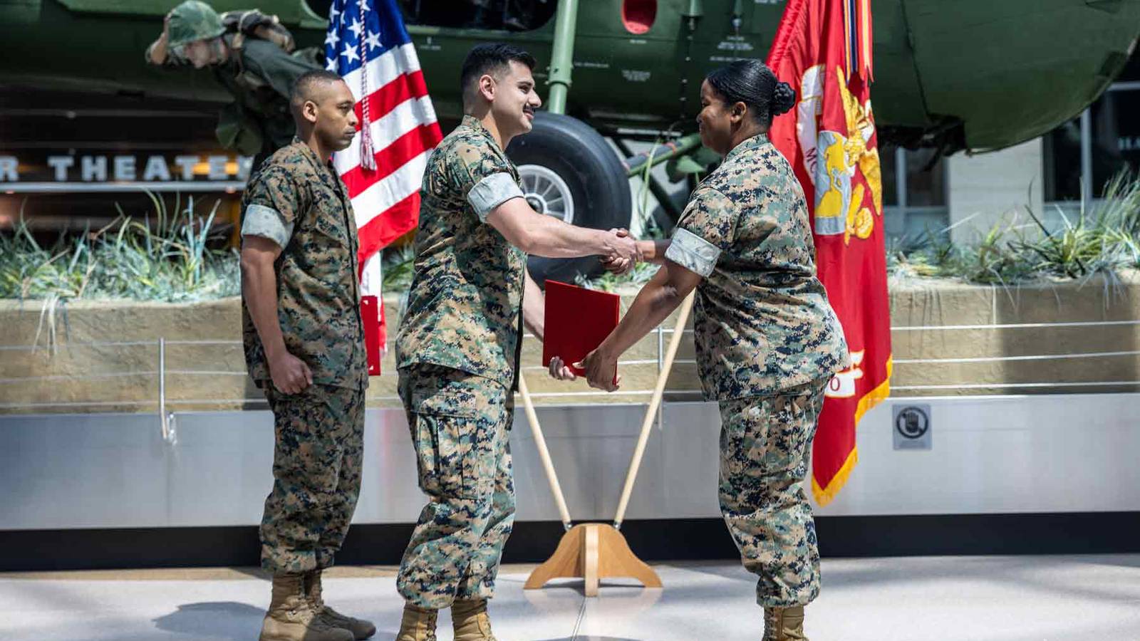 Marines Leaving Service Must Now Notify Corps at Least 6 Months Before ...