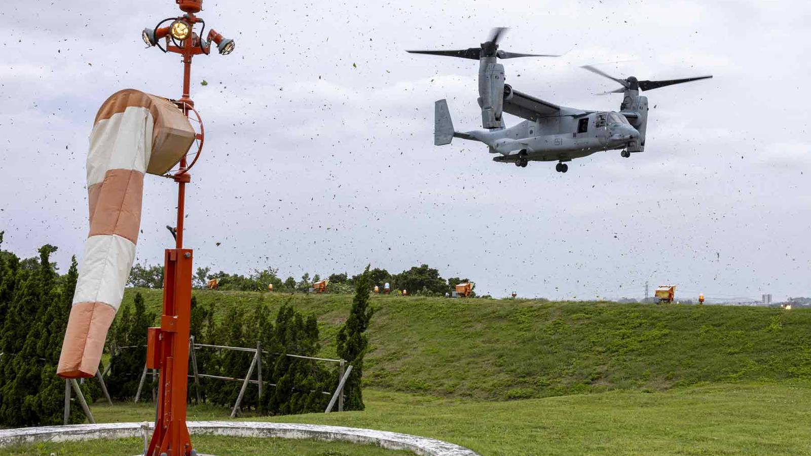 Military Ospreys Can't Fly More Than 30 Minutes from Landing Airfield ...