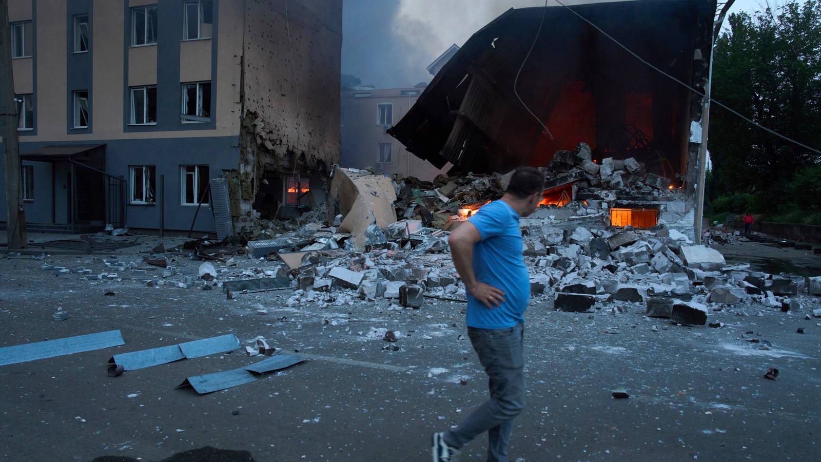 Russian Drone and Missile Attack, One of the Biggest in the War, Kills ...