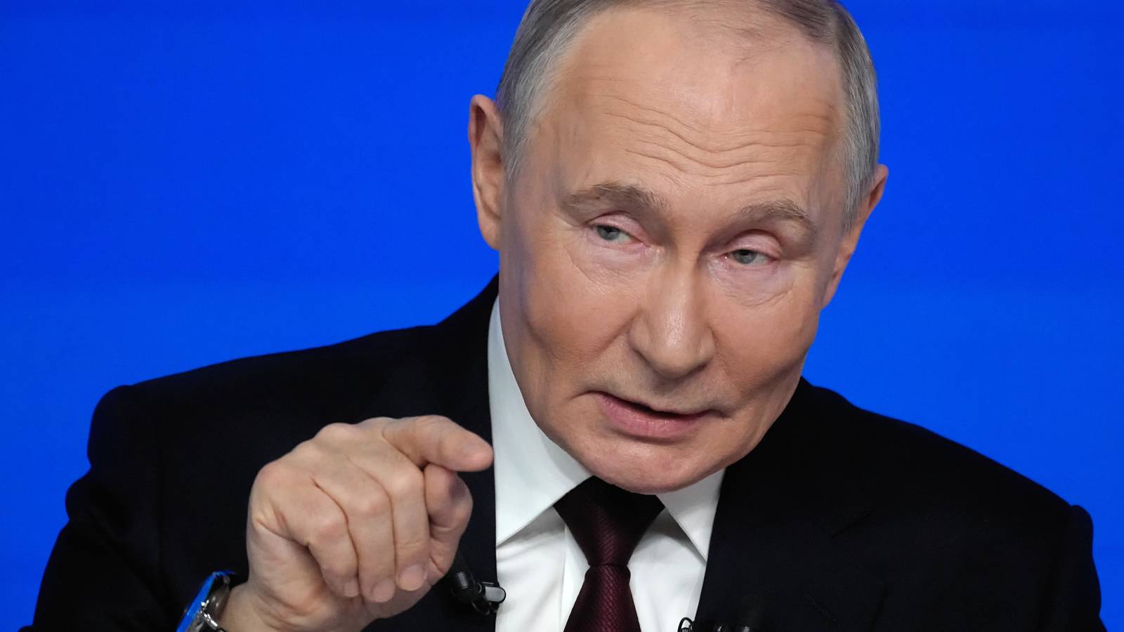 Putin Tells His Annual News Conference That the Kremlin’s Military ...