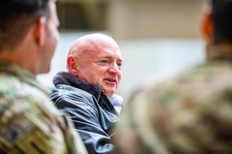 Pentagon Elevates Review of Sen. Mark Kelly to Formal Command Investigation