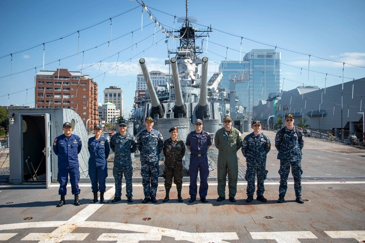 Navy Announces New Battleship Program With USS Defiant Planned as First ...