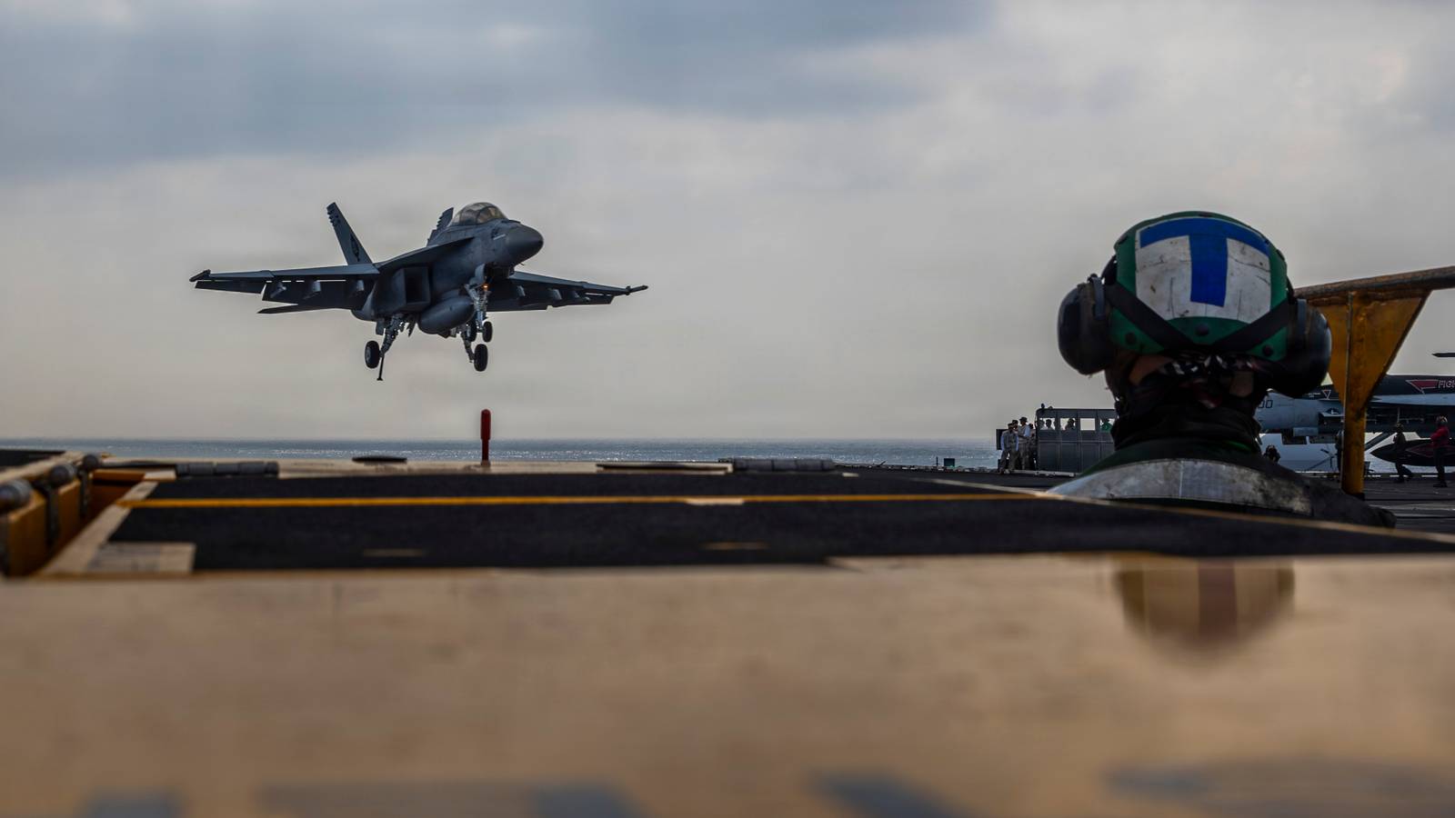 US Aircraft Carrier Arrives in the Middle East as Tensions With Iran ...