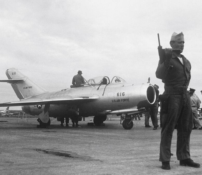 The US Failed to Capture a MiG-15. Then a North Korean Defector ...