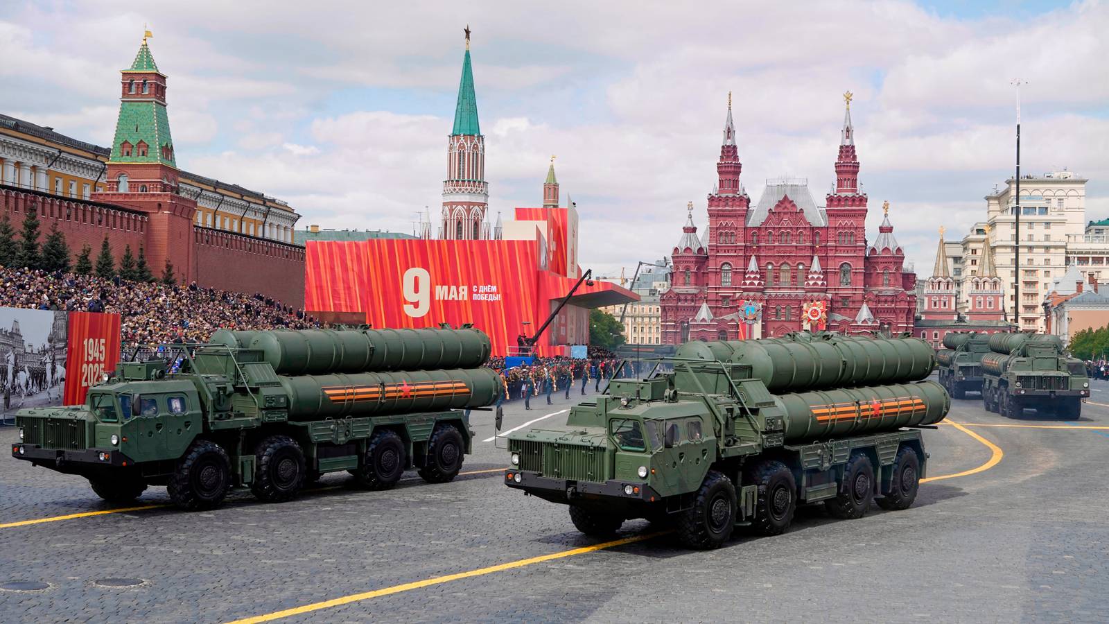 Russia to Hold a Victory Day Parade Without Military Equipment for the ...