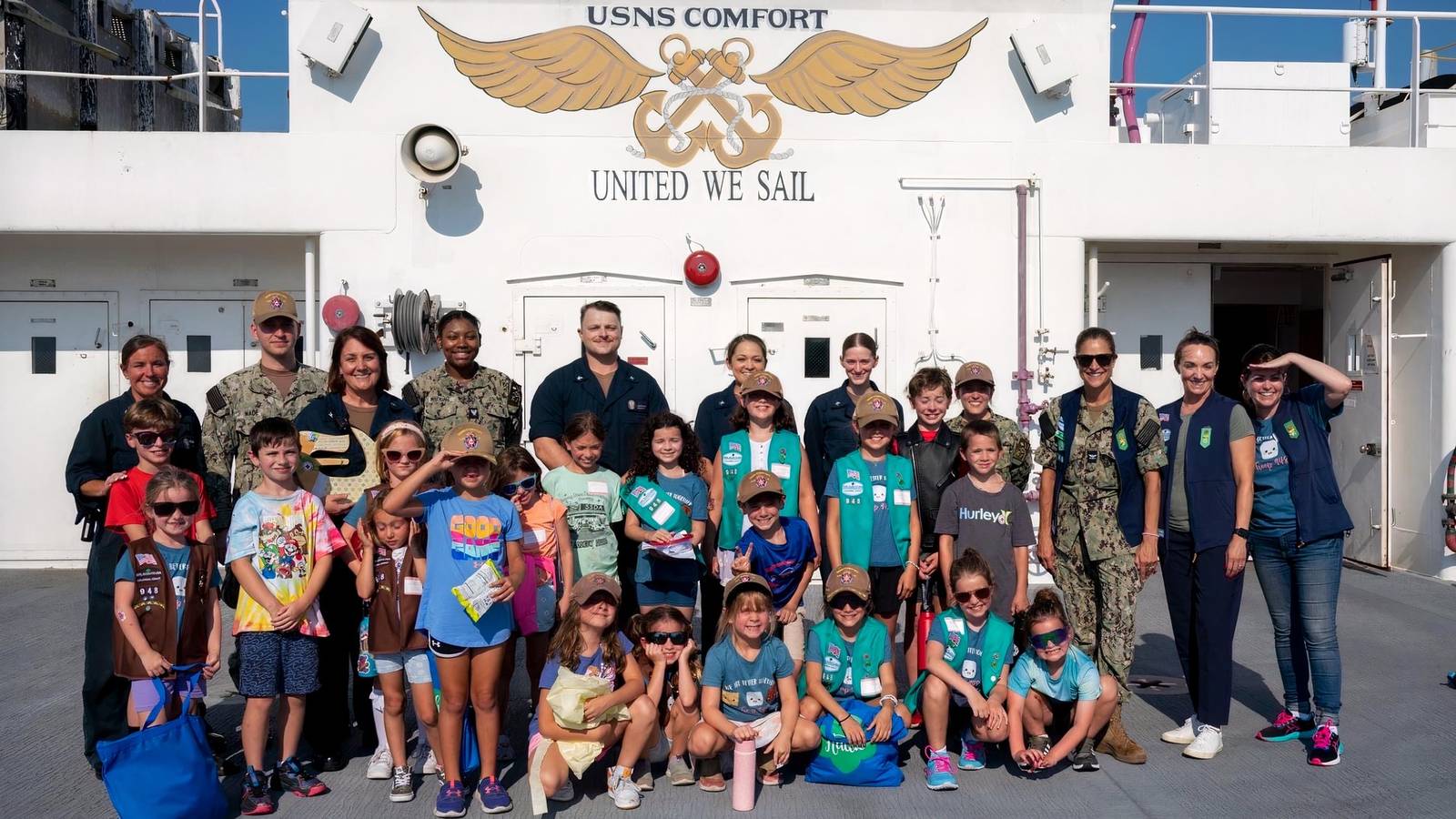 Navy Captain Uses Girl Scouts to Help Raise Future Military Leaders