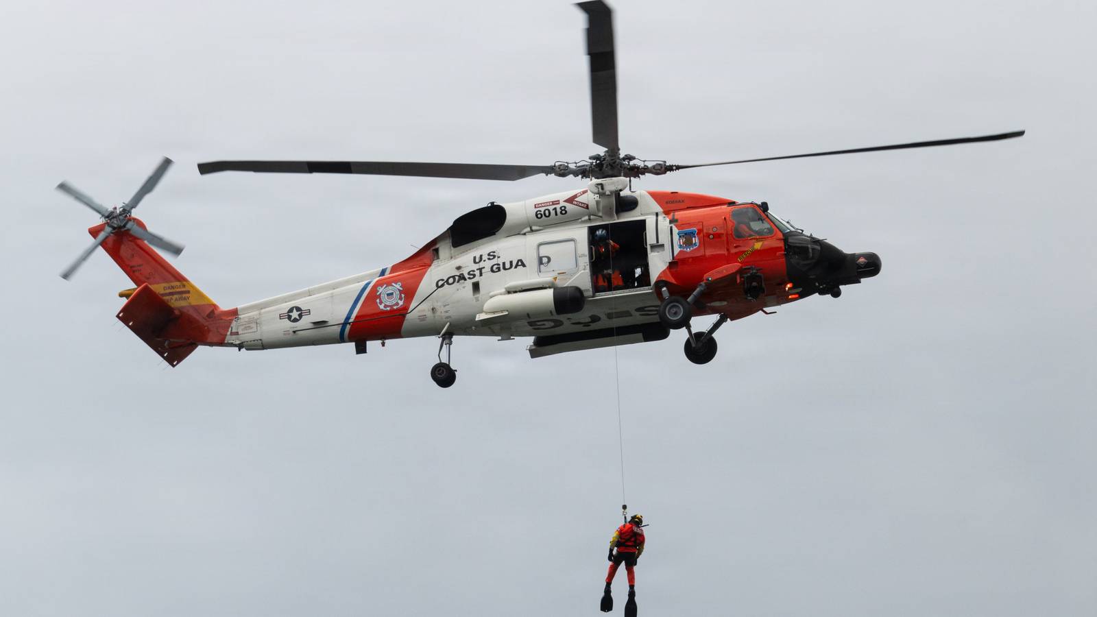 Four Coast Guard Crew Members Escape Helicopter Crash With Minor Injuries